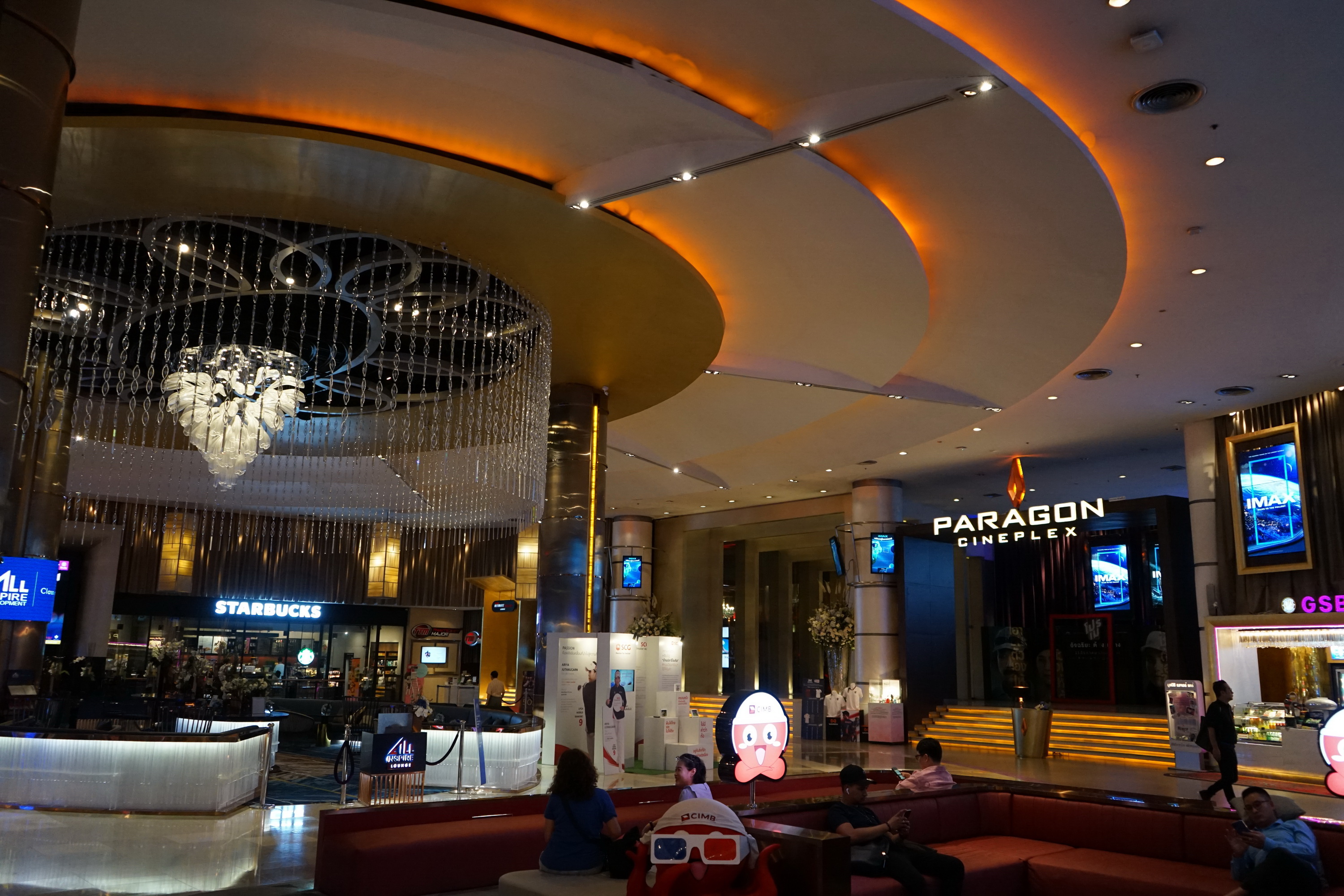 PARAGON CINEPLEX - Portfolio:: ไฟประดับ ไฟตกแต่ง ไฟเทศกาล ไฟเวที ระบบไฟ ...